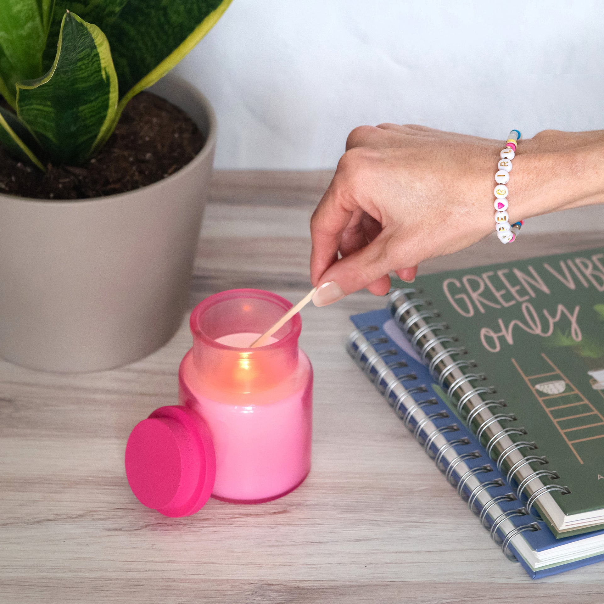 Contact Us – Studio Oh!